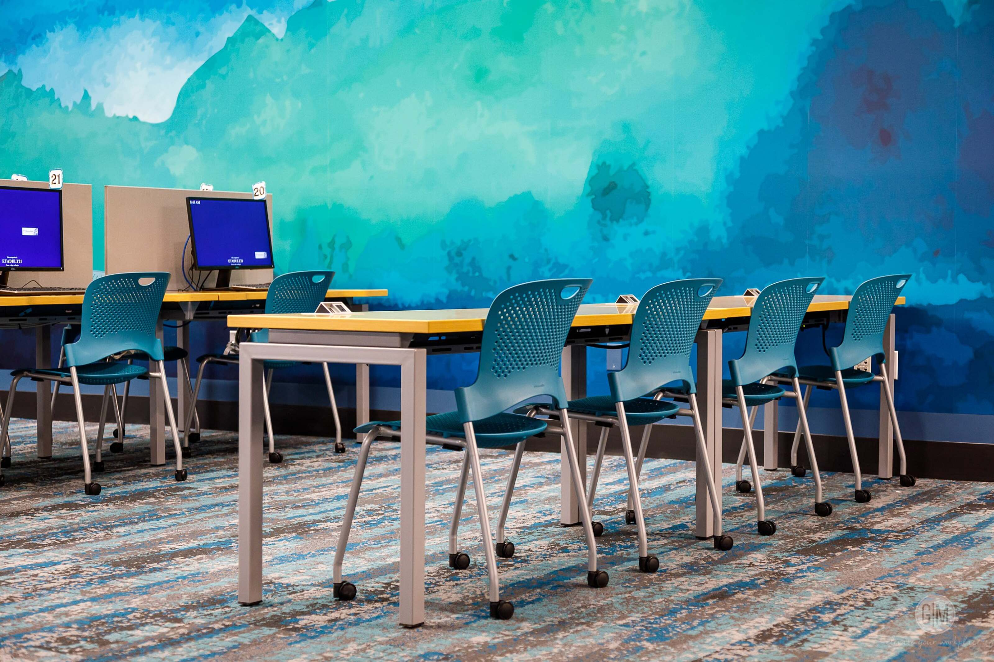 G|M Business Interiors | El Toro Library